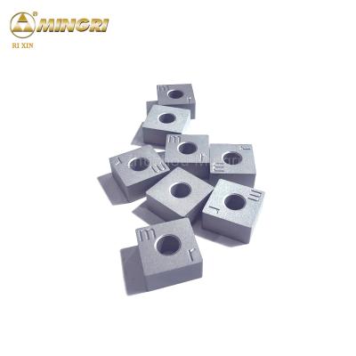 China YK05 Carbide Inserts Durável e Versátil para uma ampla gama de aplicações à venda
