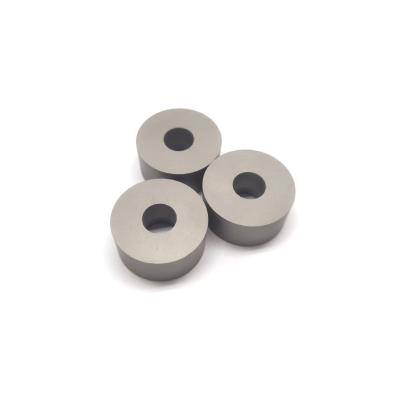 China RIXIN Brand Tungsten Carbide YG20 Grade Cold Heading Dies Forging Punching Mold Screw Dies Polished Wear Resistance High for sale