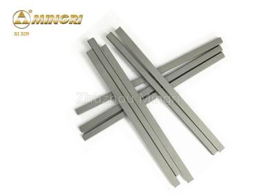 Cina Il carburo di tungsteno su misura spoglia il coltello di taglio di Planer con alta resistenza alla flessione in vendita