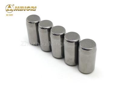 Cina Il carburo di tungsteno schiacciante di pietra di estrazione mineraria di rame abbottona il rullo di macinazione ad alta pressione in vendita