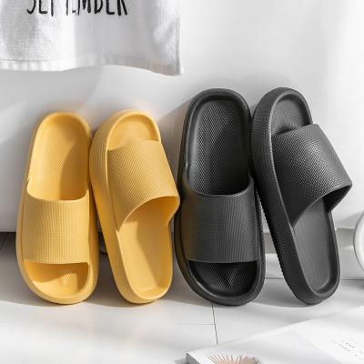 Cina Le donne fanno scorrere uomini che spessi molli eccellenti asciugantesi rapidi antiscorrimento delle pantofole i soli i sandali coppia le scarpe dell'interno domestiche in azione in vendita