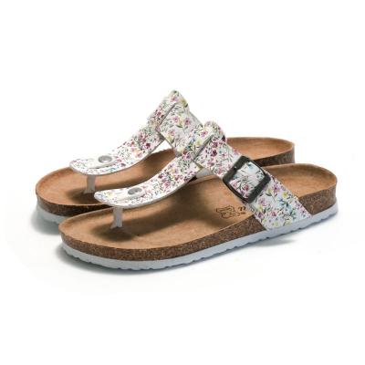 China 2022 Fashion Leisure style Flat bottom Beach Flip-Flops Summer outdoor ladies lightweight Slipper custom  flat sandals for sale