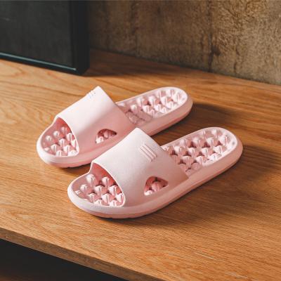 Cina 2021 scarpa colante del foro dei sandali dell'rapido-essiccazione della nuova di colore solido di estate del bagno cavità domestica antisdrucciolevole dell'interno unisex delle pantofole in vendita
