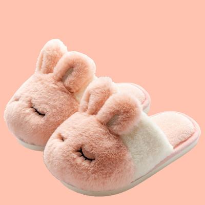 China 2021 Fashion Trend Cartoon Animal slippers Children hot sale winter warm soft plush home indoor shoes kids fur slippers for sale
