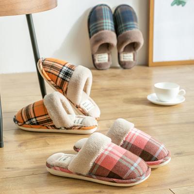 China 2021 new design Plaid Home Indoor Shoes light weight Thermal Autumn Winter slippers with best price for sale