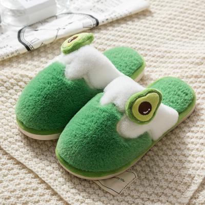 China Autumn and winter slippers ladies warm plush upper not grind the feet indoor couple cute cartoon shoes for sale