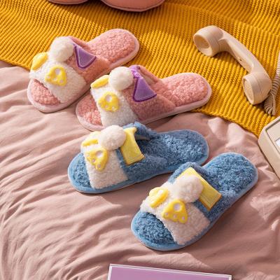 China 2021 New trend cute Duck Women fluffy home Slippers Autumn Winter Girls Plush Warm Non-Slip sole house Shoes for sale