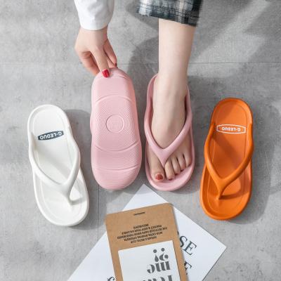 China 2021 hot sales high quality Flat beach sandals outdoor women's slipper soft for women ladies house indoor shoes for sale