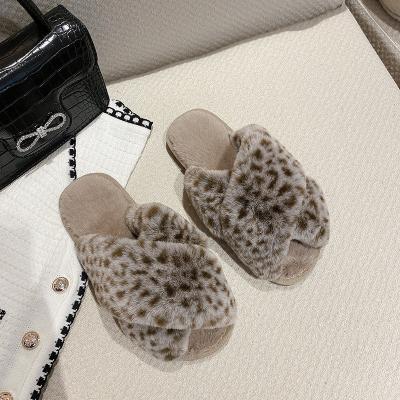 Women Fluffy Leopard grain house shoe Cozy Faux Fur Cross house Indoor slipper Floor Flat Soft Furry Shoe Lady open toe slipper