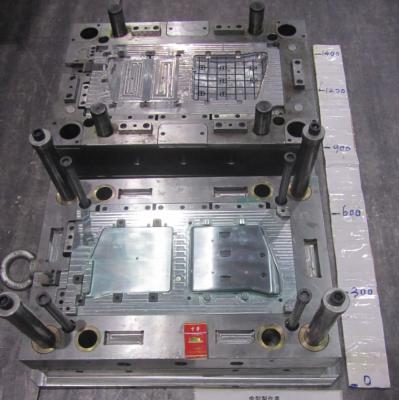 China Multi Cavity Cold Runner Plastic Injection Mould , Auto Accessories Parts for sale