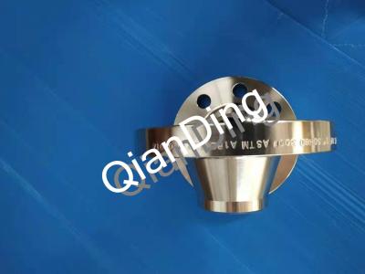 Cina Flangia forgiata Dn15 - Dn2000 del collo della saldatura di acciaio inossidabile di rf 304l 316l in vendita