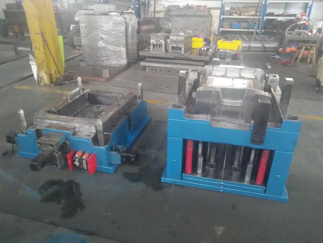 Compression mold manufacturing process
