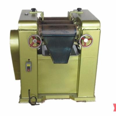 China Pigment Paste Three Roll Mill / Triple Roll Mill For Grinding 4kw Motor for sale