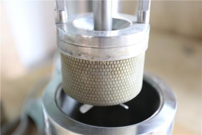 China Small Scales Laboratory Basket Mill Machine 1.25L Capacity for sale