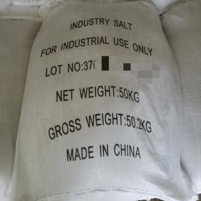 China Hot Compress Crystal  Raw Sea Salt  98 % Industrial Sodium Chloride for sale