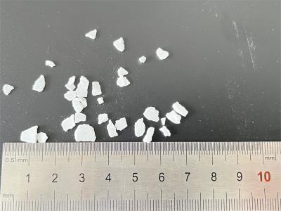 China Industrial Grade 74% Calcium Chloride Dihydrate CaCl2 As Versatile Desiccant for sale