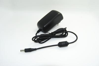 China Los adaptadores universales de DC de la salida de 12V 2A resuelven la UL con el cordón del enchufe/el 1.5M DC de los E.E.U.U. en venta
