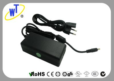 Cina adattatore dell'alimentazione elettrica di commutazione di 5V 3A 15W con il cavo di CA della spina del VDE di 8 punte in vendita