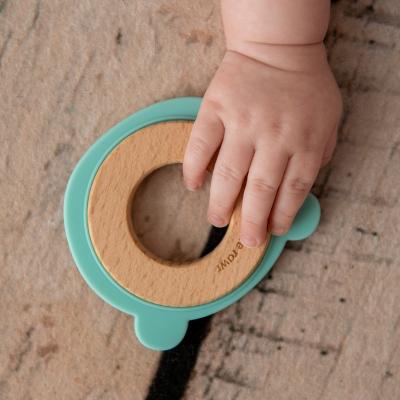 Cina Forma approvata dalla FDA dell'orso di Teether di legno e del silicone di verde EN71 della menta in vendita