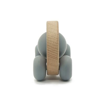 Cina Forma gommosa dell'automobile di crepitio mettere i denti del silicone di FDA delle perle del bambino dei bambini in vendita