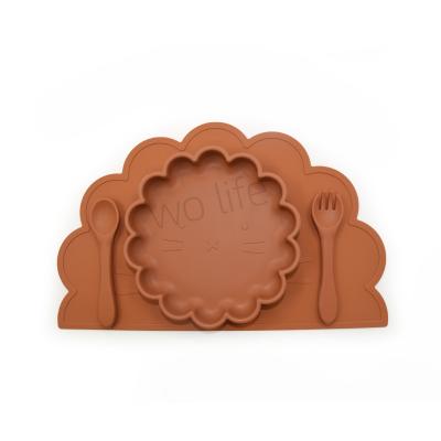 Cina Piastrina 100% di aspirazione del bambino del silicone di autoalimentazione con la forcella del cucchiaio in vendita