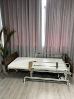 China Electric Home elderly nursing Bed with Lockable Wheels for sale