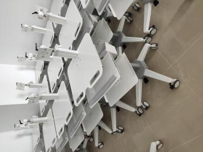 Cina Il carrello tutto compreso della stazione di lavoro del carretto del computer ha integrato ad alta resistenza in vendita