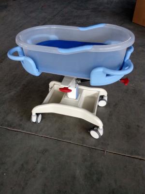 Cina Greppia regolabile a tre colori Mordern medico del bambino dell'ospedale in vendita