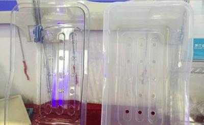 Cina Greppie infantili del grado dell'ospedale di bambino del letto del bacino delle greppie neonate di plastica mediche dell'ospedale in vendita