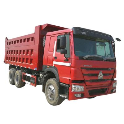 Cina HOWO 6x4 371hp 30 tonnellate Red Tipper Truck Dump Truck con motore WEICHAI e 3 passeggeri in vendita