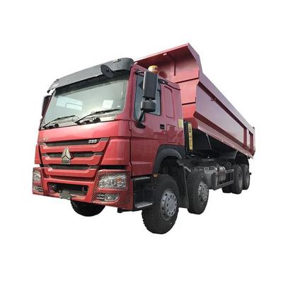 Cina HOWO Sinotruck 8*4 Drive Dump Truck per il trasporto di ingegneria in vendita