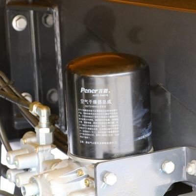 Chine 10 tonnes de camions-déchargeurs miniers 4X2 avec une capacité de réservoir de carburant ≥ 600L pour le transport du charbon à vendre