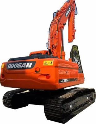 China Max Digging Radius 10705 mm 110 kw Good Condition Doosan DX225 LC Crawler Digger Excavator for sale
