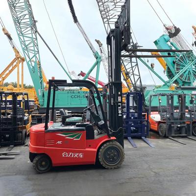 China 2T-10T Nominale capaciteit Bestuurder Operator Heli vorklift Dieselautomatische vorklift Te koop