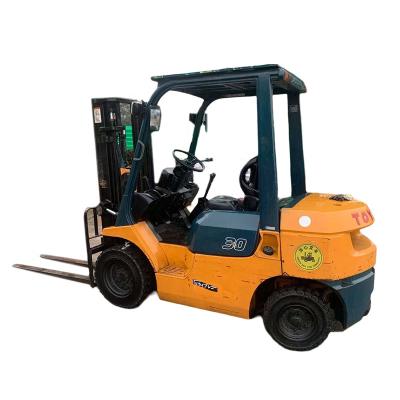 China 2 ton elektrische vorkheftruck met hefmotor 14,4 kW en totale afmetingen 2485x1235x2255 Te koop