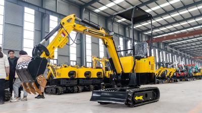 Cina Miniescavatore da 1 tonnellata con lunghezza totale del binario di 1230 mm e sistema idraulico avanzato in vendita