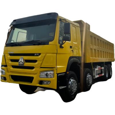 中国 400-500Lの燃料タンク容量 HOWO 8x4 371hp 空気懸垂付きダンプティッパートラック 販売のため