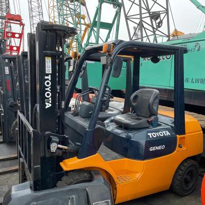 Cina Forchetta miniera versatile da 3,5 t con trazione su quattro ruote Toyota Diesel per la movimentazione dei materiali in vendita