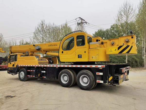 Quality Top 25 Ton QY25K5-1 Used Wheeled Crane with Diesel Engine and Max. Lifting Load for sale