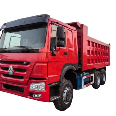 중국 연료 371HP 사용 된 덤프 트럭 25tons Sinotruk HOWO 6 * 4 건설 광산용 팅퍼 트럭 판매용