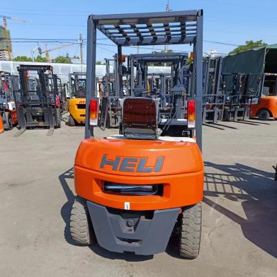 China 1160 mm Overbreedte 2,5 ton HELI Gebruikte vorkheftruck met vooroverhang van 465 mm Te koop