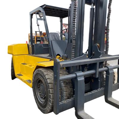 China 16 ton Komatsu tweedehands gebruikte vorklift Werktijden 2001-4000 Vooroverhang 479mm Te koop