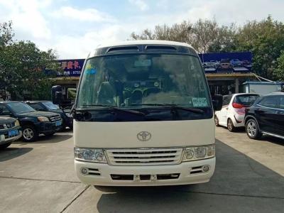 中国 中古 トヨタコースター 30人乗りのディーゼルエンジンバス 状態良好で手頃な価格 販売のため