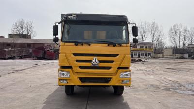 Cina Howo 6x4 40tons 45 Tonnes Yellow Tipper Dump Truck per progetti di costruzione pesanti in vendita