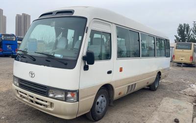 Cina 2015 Buone condizioni 30 posti Diesel tipo Used Coaster Bus V6 4.0 6GR 2.7L VVT-I Engine in vendita