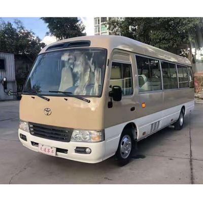 China Yuchai Engine Used Toyota Coaster Mini Bus with 30 Seats and Euro 2 Emission Standard for sale