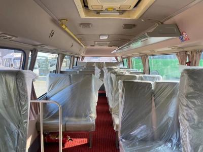 Cina Toyo ta Coaster Bus con motore YC4FA130-30 e alta velocità in ottime condizioni in vendita