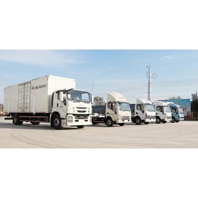 Cina Next-Gen Isuzu 45cbm Demountable Van Cargo Truck For Streamlined Logistics Transport in vendita
