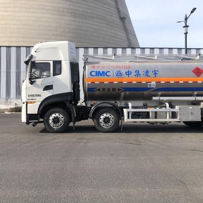 Κίνα CIMC LINYU 8*4 Dongfeng Chassis 20-40m3 Oil Tank Truck With Maximum Torque 1000-1500Nm προς πώληση