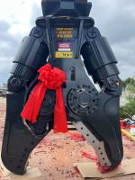 Quality Excavator Attachments 180mm Blade Demo Shear With Rotary Rotating for sale